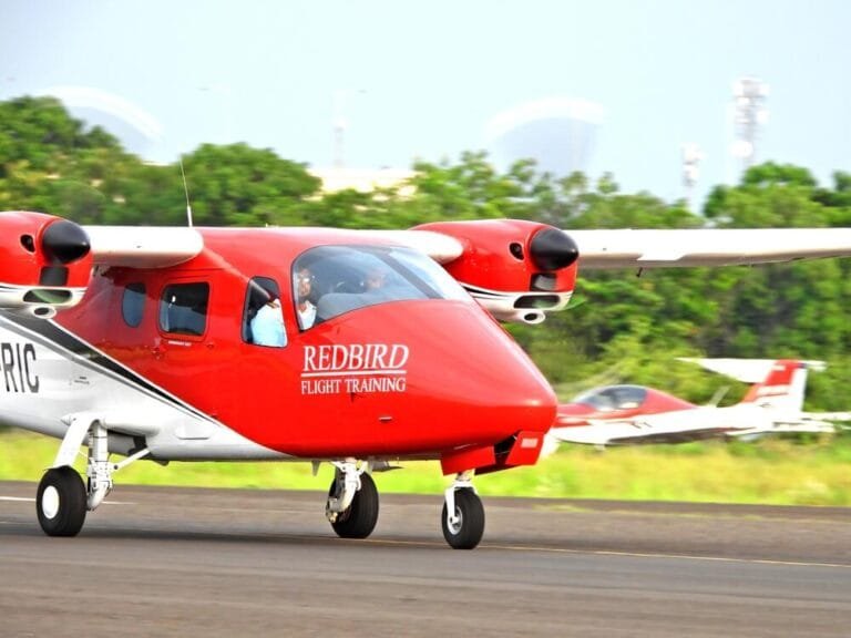 Gallery – Redbird Aviation