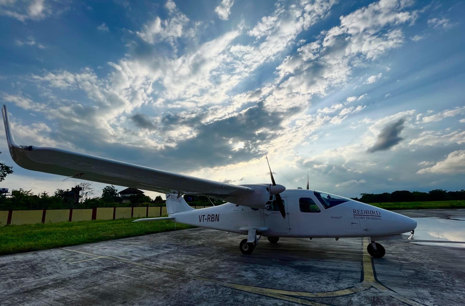 Commercial Pilot Course Fees in India - Redbird Aviation
